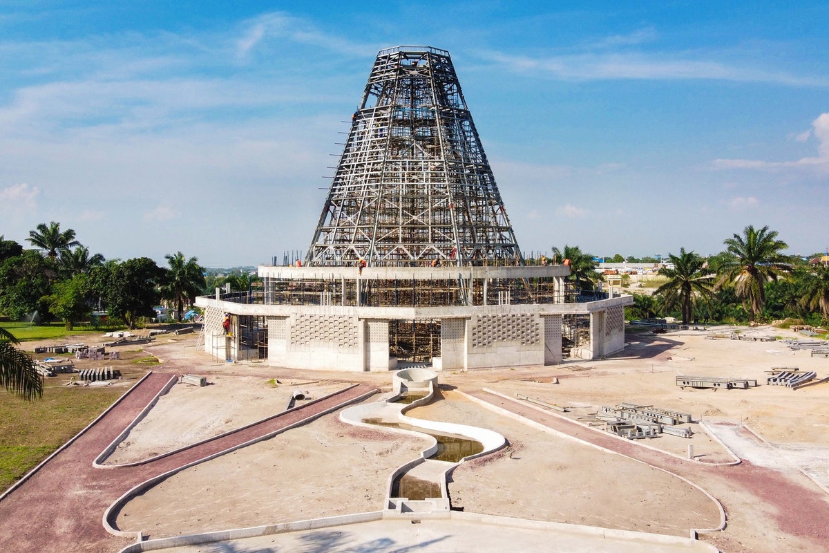 RDC : La superstructure du temple est presque terminée | Bahá'ís de ...